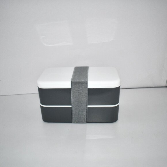thirty-one | Kitchen | Thirty One Bento Box In Grey Colorblock Nwt ...